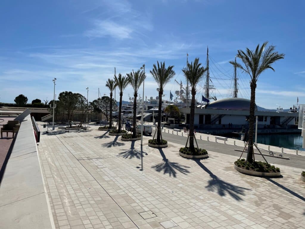 Aménagements paysagers du Port Canto à Cannes (06) - Parcs & Sports