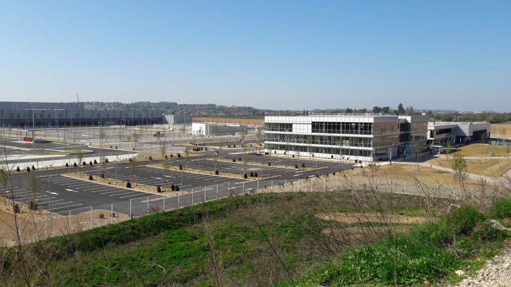 Aménagement paysager du site logistique Socara à Villette d'Anthon (38 ...